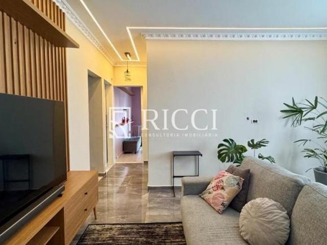 Apartamento 3 dormitórios no Embaré, próximo da praia
