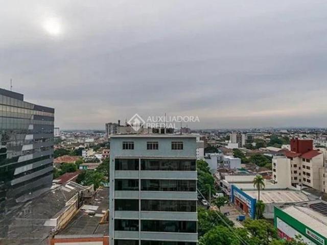 Apartamento 3 Dormitórios no Floresta com Vista Livre