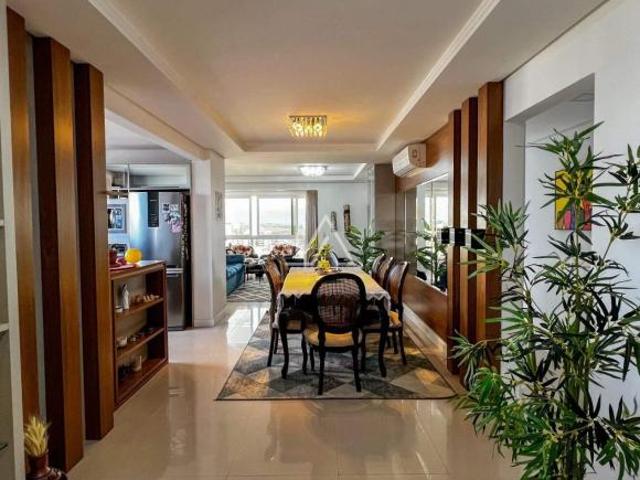 APARTAMENTO 3 DORMITORIOS A VENDA CENTRO ED. CRISTAL PALACE