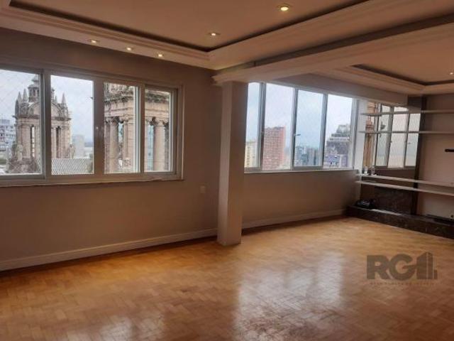 Apartamento 3 dormitórios à venda Centro Histórico Porto Alegre/RS