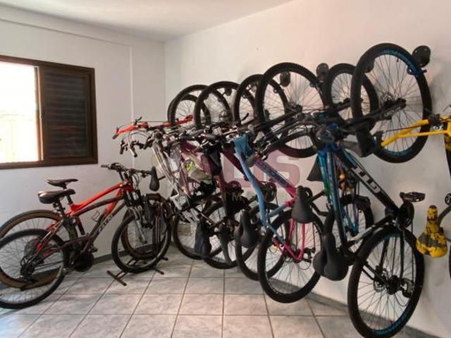 Apartamento 3 dormitórios a venda a 50m da praia do Indaiá