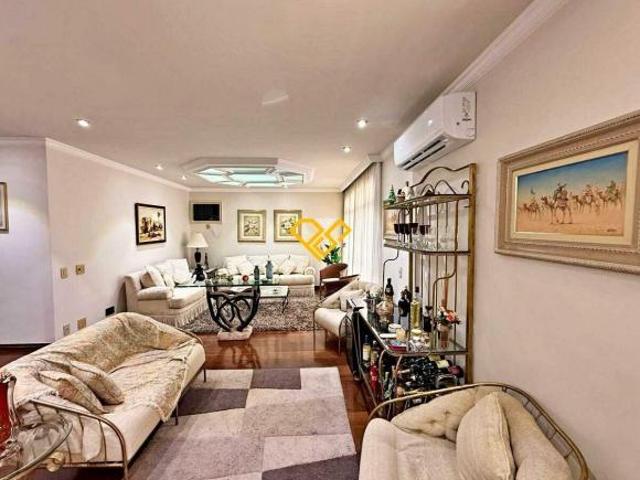 Apartamento 3 Dormitórios à Venda em Santos SP