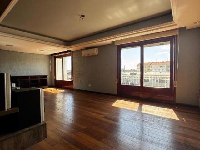 Apartamento 3 dormitórios à Venda no Condomínio Dom Barnabé – centro Pelotas/RS