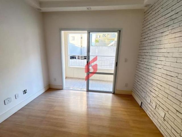 Apartamento 3 dormitórios à venda no Campolim