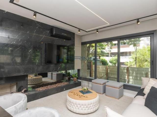Apartamento 3 dormitórios à venda no bairro Rio Branco Porto Alegre/RS, Zona leste