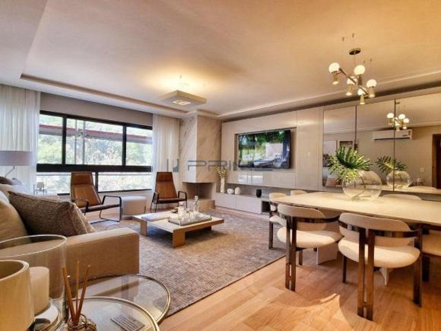 Apartamento 3 dormitórios à venda no bairro Três Figueiras Porto Alegre/RS