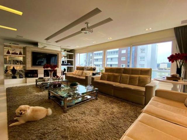 Apartamento 3 dormitórios à venda no Empreendimento Eucaliptos Menino Deus