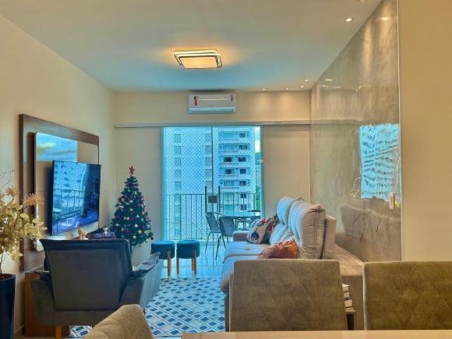 Apartamento à Venda na Pitangueiras Guarujá |QVista imob