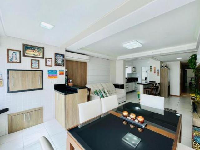 Apartamento 3 Dormitórios Bairro Zona Nova