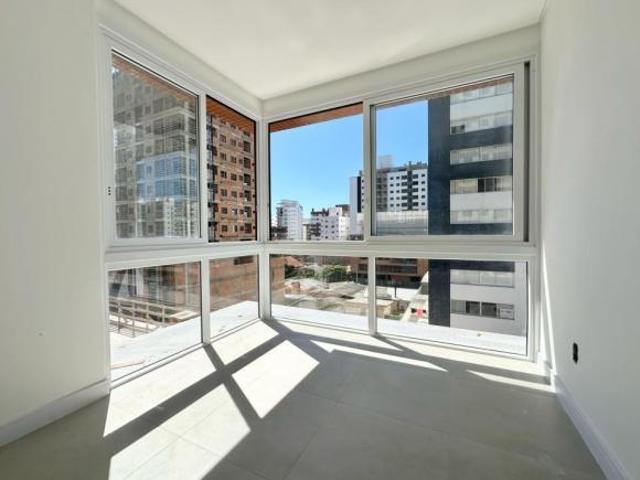 Apartamento 3 Dormitórios Bairro Zona Nova