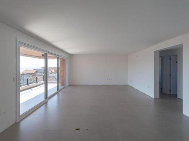 Apartamento 3 Dormitórios Bairro Praia da Cal