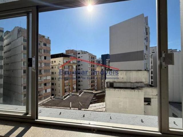 Apartamento 3 dormitórios, Boqueirão, 3 banheiros, garagem coletiva, 109m²