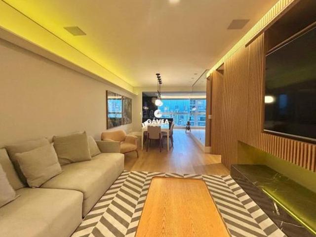 Apartamento 3 dormitórios Boqueirão Santos