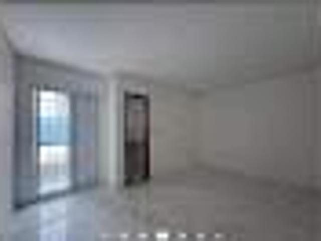 Apartamento 3 Dormitórios com 1 Suíte e 2 Vagas em Vila Curuçá, Santo André