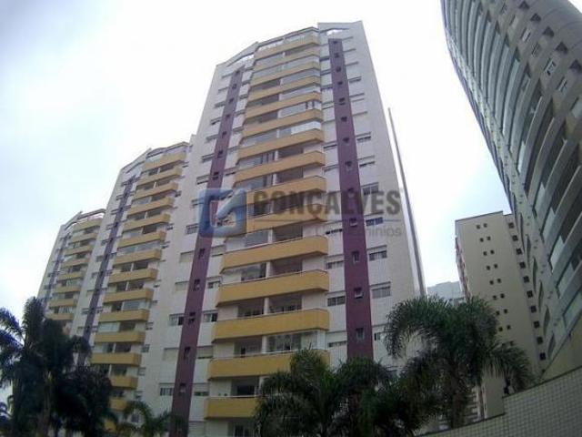 Apartamento 3 Dormitórios com 1 Suíte e 2 Vagas em Baeta Neves, SBC