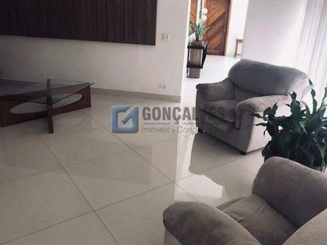 Apartamento 3 Dormitórios com 1 Suíte e 2 Vagas no Jardim Bela Vista, Santo André
