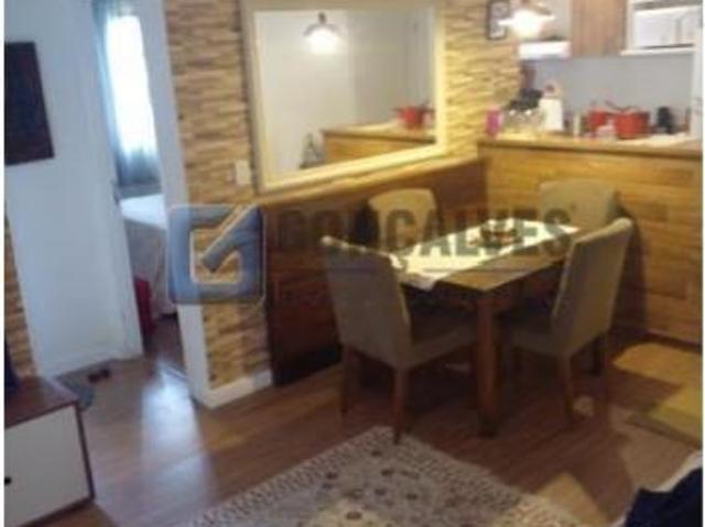 Apartamento 3 Dormitórios com 1 Suíte em Vila Alzira, Santo André – 134 m²