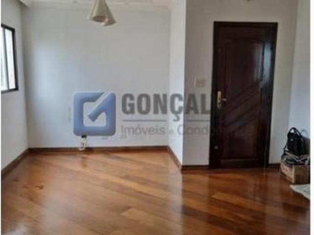 Apartamento 3 Dormitórios com 1 Suíte, 2 Vagas | Vila Guiomar, Santo André