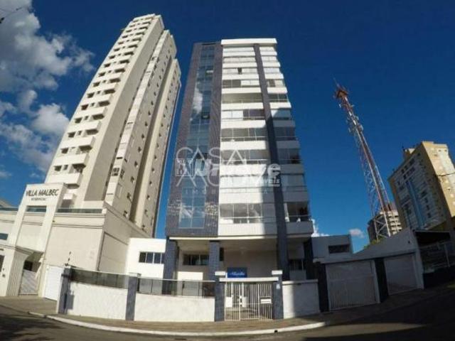 APARTAMENTO 3 DORMITORIOS COM 2 SUITES