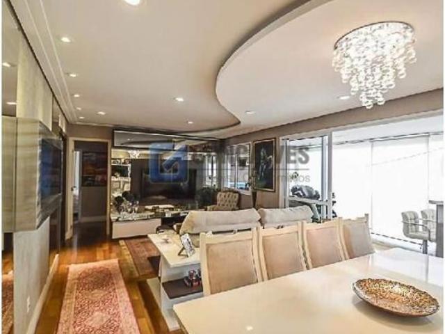 Apartamento 3 dormitórios com 2 suítes e 2 vagas em Baeta Neves, SBC