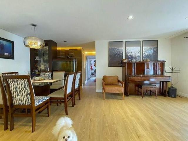 Apartamento 3 dormitórios com 2 vagas na Frente em Jardim — Financia