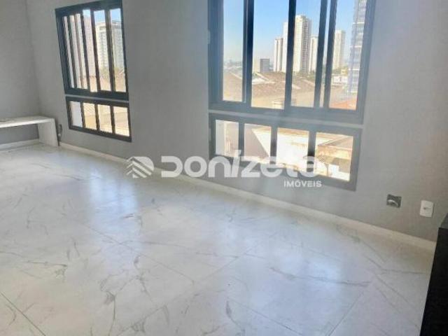 Apartamento 3 Dormitórios com 2 Vagas à Venda no Campestre, Santo André