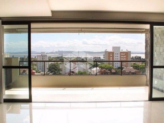 Apartamento 3 dormitórios com 2 vagas cobertas no bairro Tristeza em Porto Alegre/RS