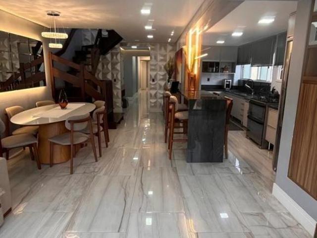 Apartamento 3 dormitórios com terraço à venda no bairro Mont Serrat Porto Alegre/RS