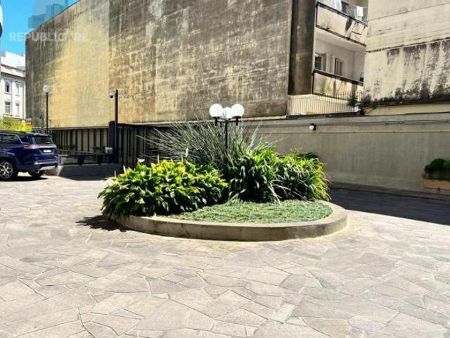 Apartamento 3 dormitórios com vaga em frente a Santa Casa