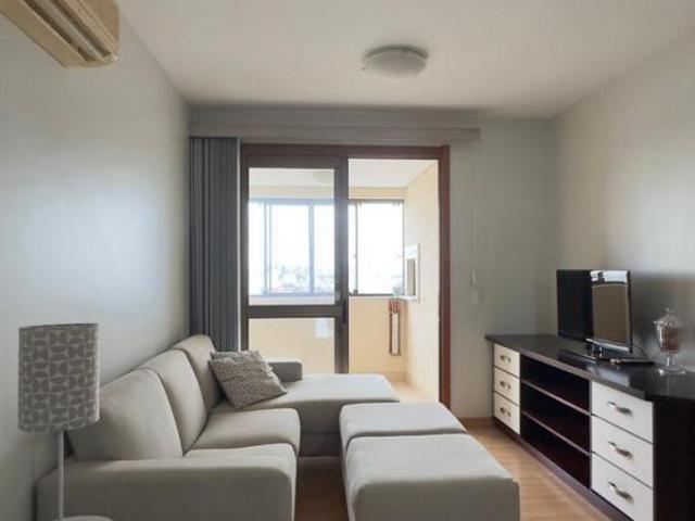 Apartamento 3 dormitórios com suíte, 2 vagas cobertas e infra no bairro Santana