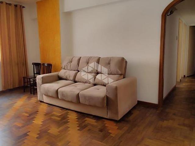 Apartamento 3 dormitórios com suíte, todo reformado