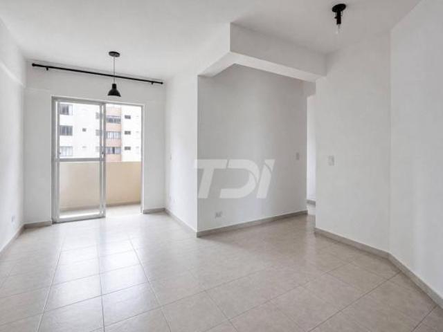 Apartamento 3 dormitórios com suíte Champagnat Tdimob.com.br