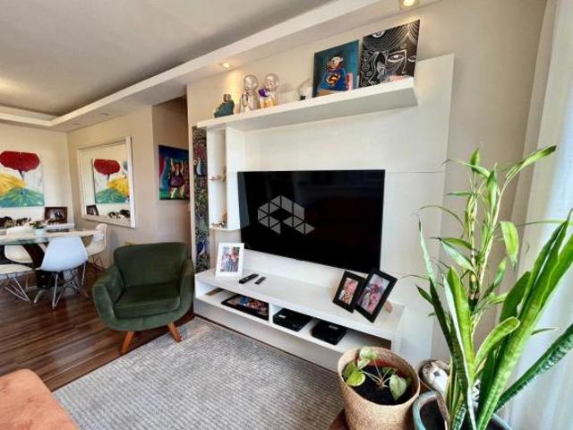 Apartamento 3 dormitórios com suíte, churrasqueira, 1 vaga de garagem coberta e escriturada, Bairro