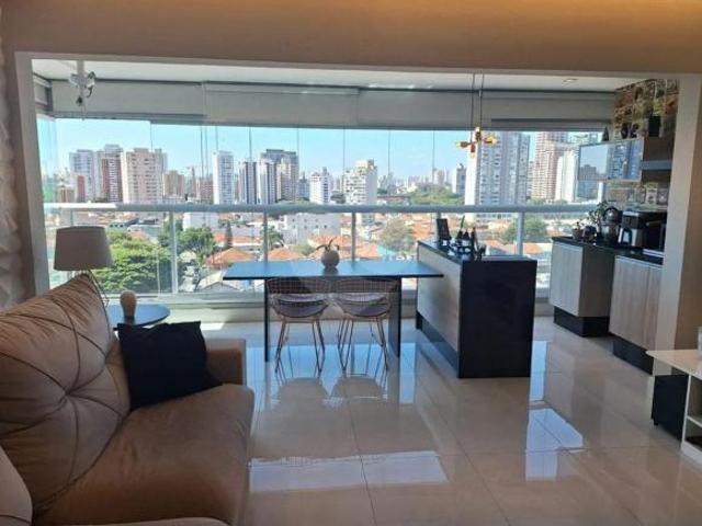 Apartamento 3 dormitórios com suíte e sol da manhã no Tatuapé