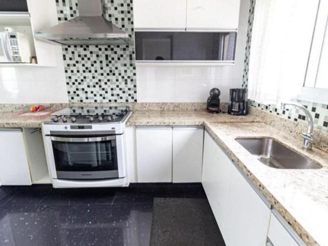 Apartamento 3 dormitórios com suíte e varanda na Mooca