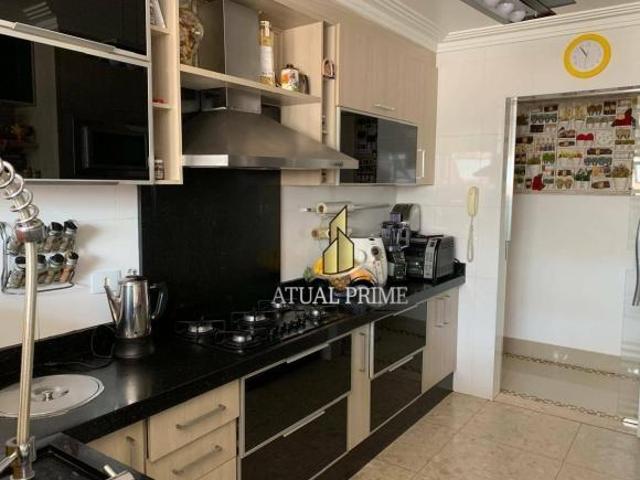 Apartamento 3 dormitórios com suíte e 2 vagas no Condomínio Vitória Régia