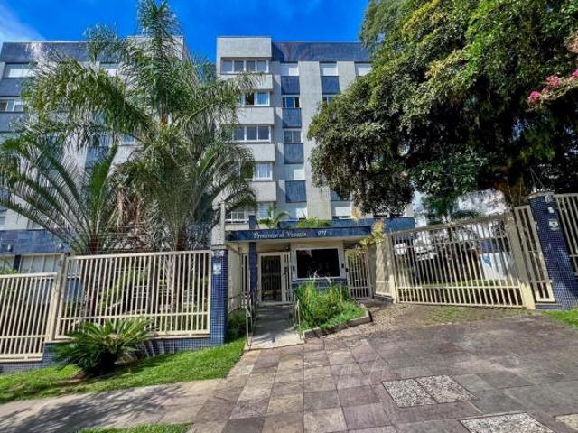 Apartamento 3 Dormitórios com Suíte e 2 Vagas na Tristeza, próximo ao barra shopping