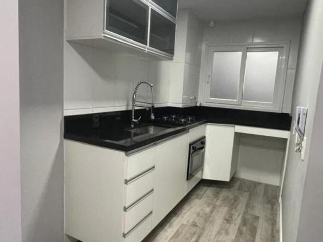 Apartamento 3 dormitórios c/sacada com churrasqueira, com cozinha sob medida, ar