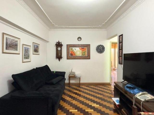 APARTAMENTO 3 DORMITÓRIOS DE 99M², COM SACADA, EM FRENTE À SANTA CASA NO CENTRO HISTÓRICO