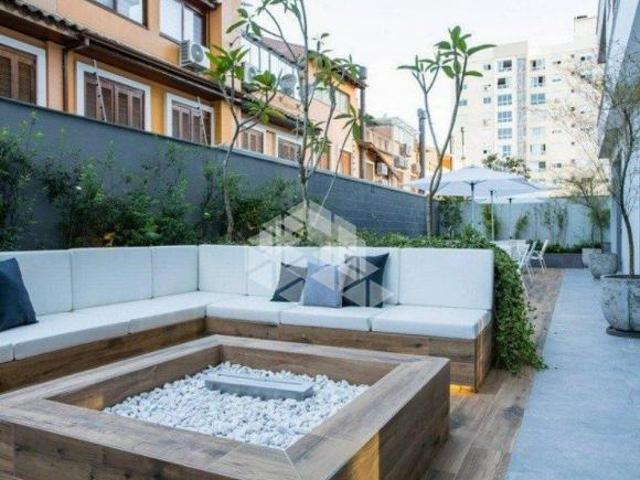 Apartamento 3 dormitórios e 3 vagas de garagem no bairro Tristeza em Porto Alegre