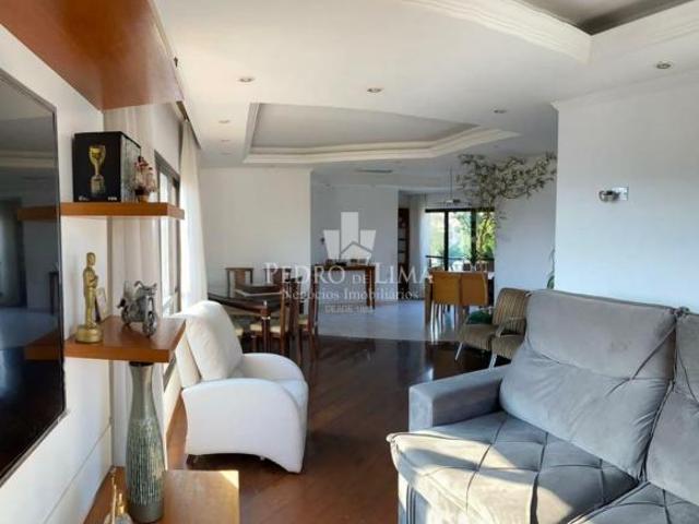 Apartamento 3 dormitórios e 3 vagas na Penha 1 apartamento por andar