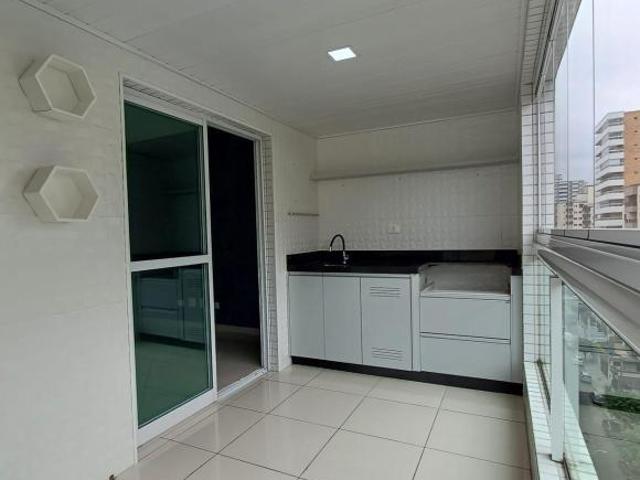 Apartamento 3 Dormitórios e 2 Vagas no Bairro Ocian, Praia Grande – 128m²
