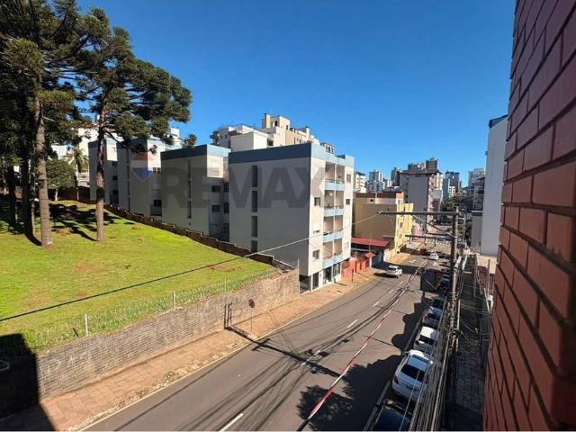 APARTAMENTO 3 DORMITÓRIOS ED. RESIDENCIAL URUGUAI, PRÓXIMO AO COLÉGIO MARISTA CONCEIÇÃO
