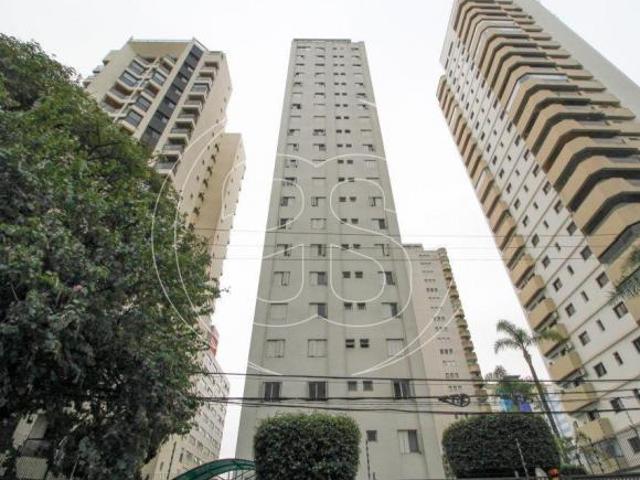 Apartamento 3 Dormitórios em Moema Pássaros