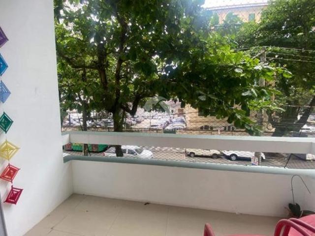 Apartamento 3 dormitórios Gonzaga Santos/SP