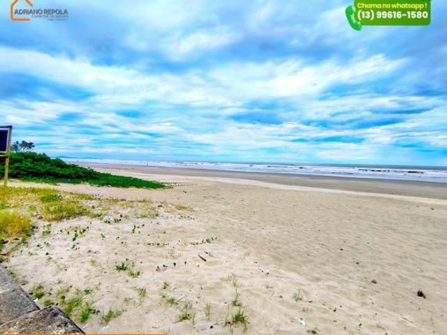 APARTAMENTO 3 DORMITÓRIOS PÉ NA AREIA CENTRO DE MONGAGUÁ