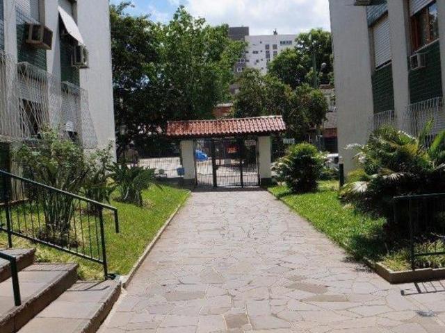 APARTAMENTO 3 DORMITÓRIOS PRÓXIMO AO SHOPPING LINDÓIA