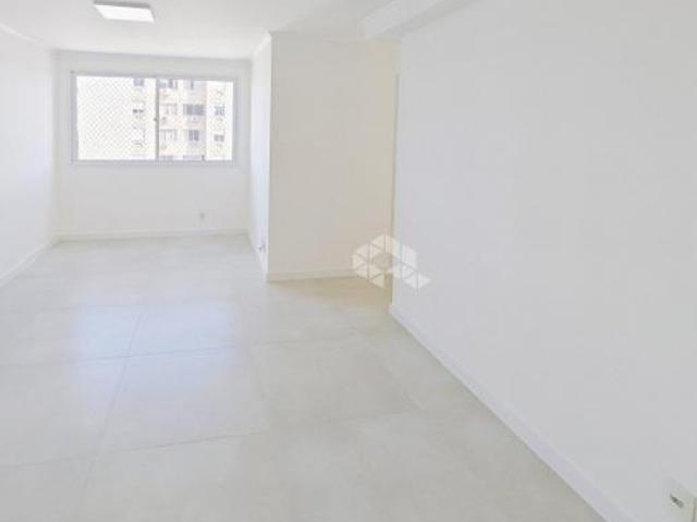 APARTAMENTO 3 DORMITORIOS REFORMADO PERTO DA TUMELERO DA ASSIS BRASIL