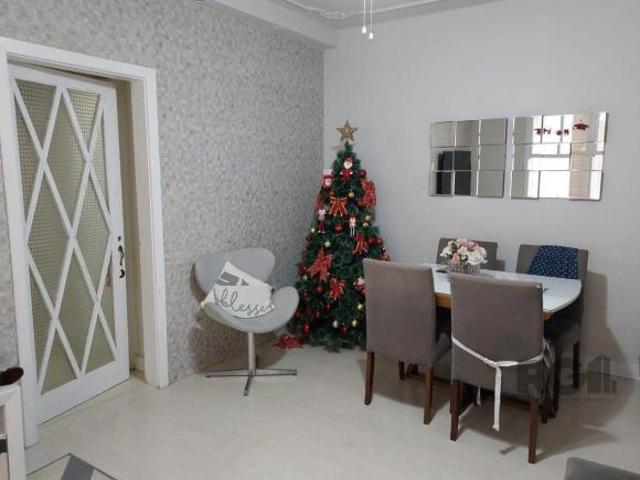 APARTAMENTO 3 DORMITÓRIOS RIO BRANCO PORTO ALEGRE RS