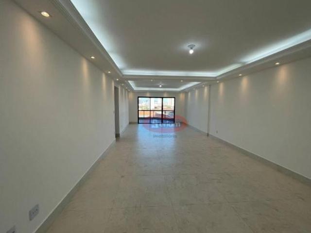 Apartamento 3 dormitórios, suíte + dependência, 2 vagas demarcadas, no Boqueirão, Santos